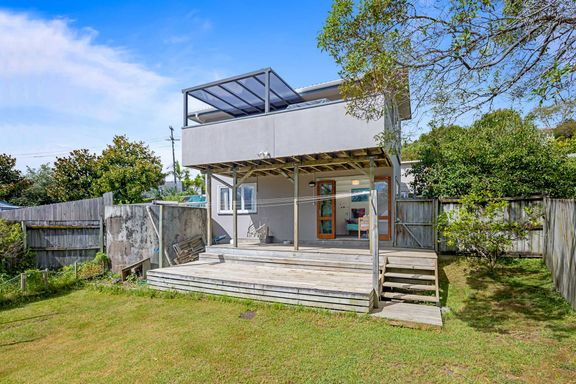 Property value - 2 Rata Road, Stanmore Bay - realestate.co.nz