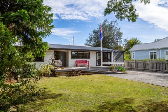 Property value - 210 Main Street, Greytown - realestate.co.nz