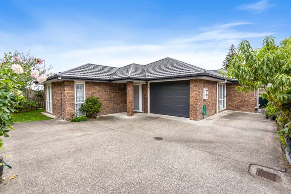 Property value - 12C Clevedon Road, Papakura - realestate.co.nz