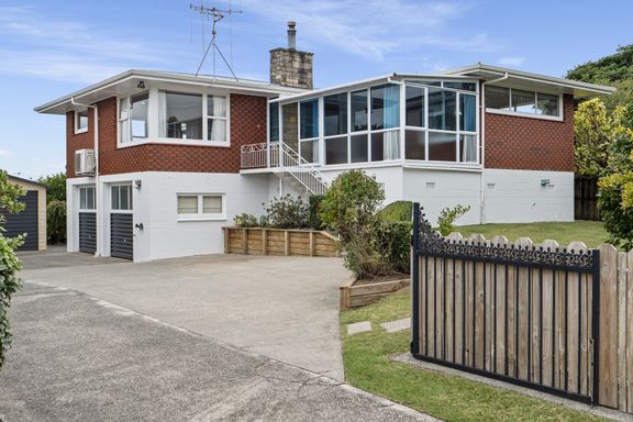 Property value - 59 Levers Road, Matua - realestate.co.nz