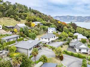 Akaroa Homes and Real Estate for Sale - realestate.co.nz