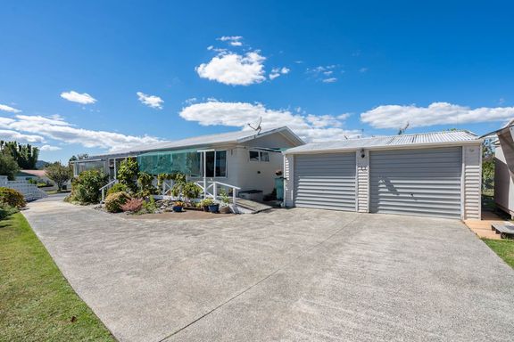 Sold - 14 Hawea Place, Tikipunga - realestate.co.nz