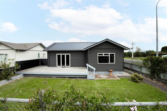 Sold - 95 Orchard West Road, Ngatea - realestate.co.nz