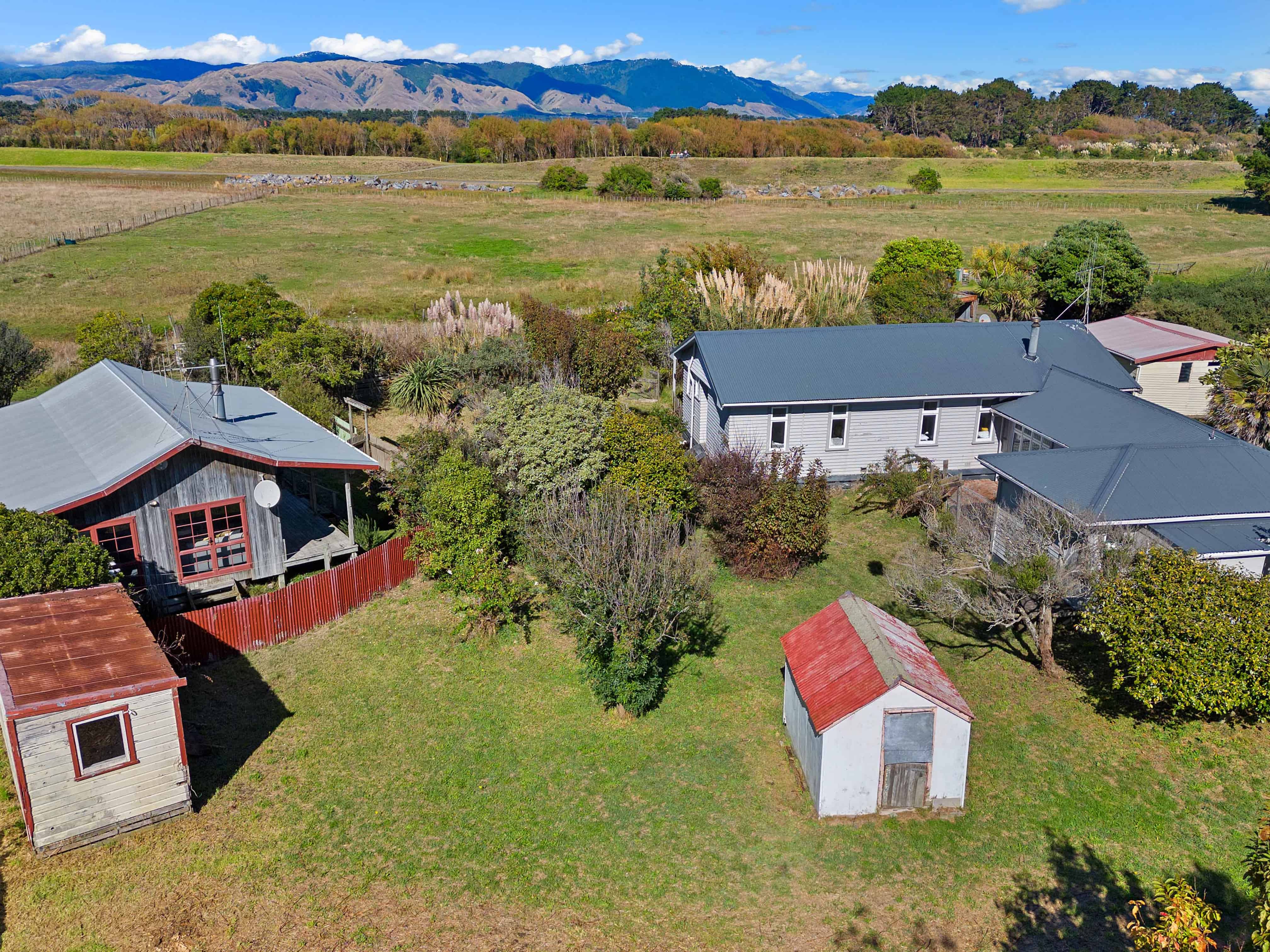 Otaki Beach Homes and Real Estate for Sale - realestate.co.nz