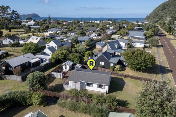 Property value - 27 Pauanui Beach Road, Pauanui - realestate.co.nz