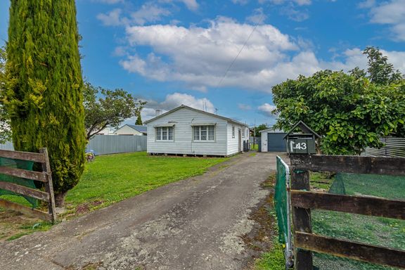 Property value - 43 Fox Street, Woodville - realestate.co.nz