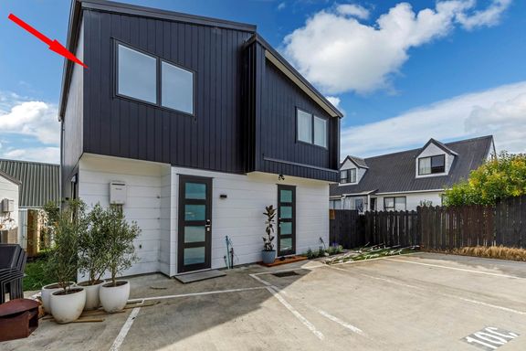 Property value - 10D Sunward Rise, Glenfield - realestate.co.nz