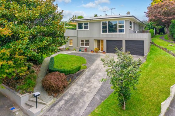 Sold - 5 Jennifer Place, Chartwell - realestate.co.nz