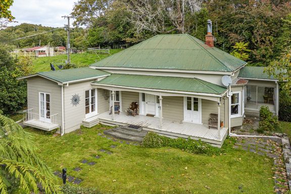 Property value - 37 Tawa Road, Havelock North - realestate.co.nz