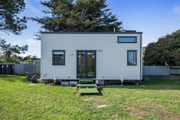 Property value - 21 Tuiti Street, Hokio Beach - realestate.co.nz