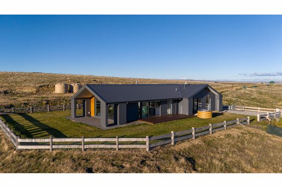 Sold - 461 Nelsen Ridge Road, Clyde - realestate.co.nz