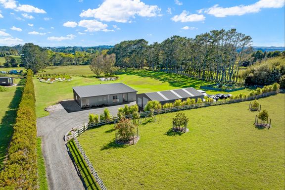 Property value - 4 Hanham Road, Kumeu - realestate.co.nz