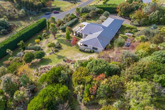 Property value - 19 Waitaheke Road, Te Horo - realestate.co.nz