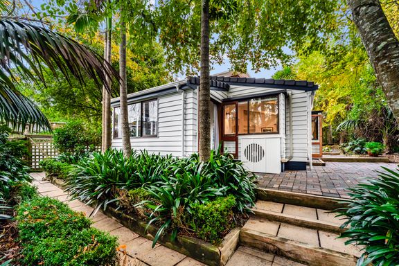 Sold - 2/28A Rutherford Terrace, Meadowbank - realestate.co.nz