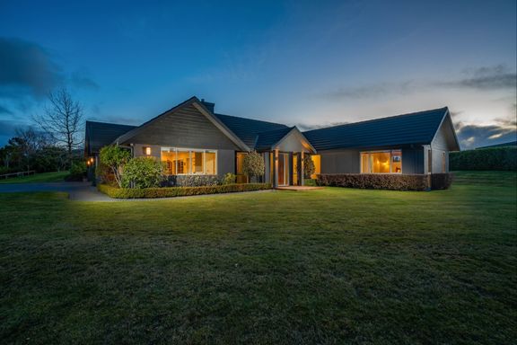 Sold - 63 Loch Views Road, Acacia Bay - realestate.co.nz