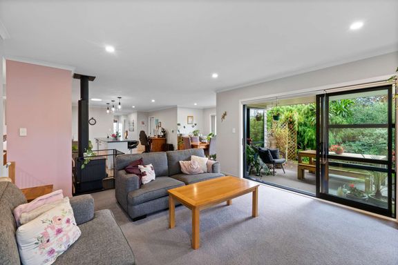 Sold - 5 Riverside Drive, Waiuku - realestate.co.nz