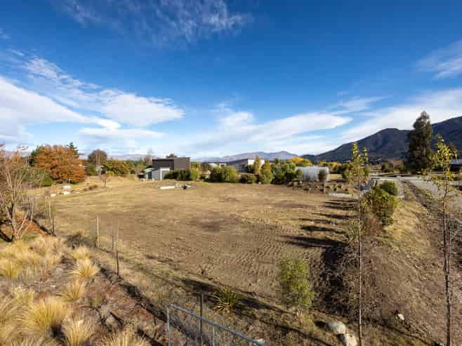 Lake Hawea Homes and Real Estate for Sale - realestate.co.nz
