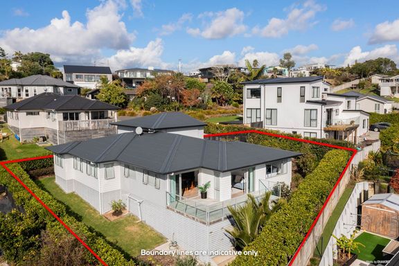 Sold - 12 Ridgeview Close, Red Beach - realestate.co.nz