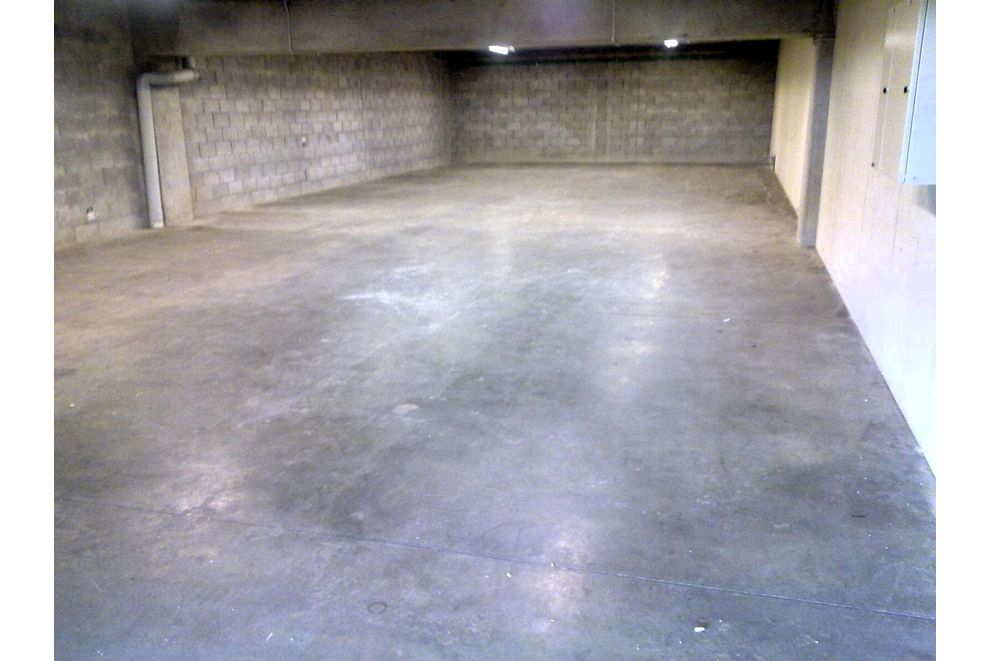 For lease Low Stud Storage on Walmsley | 170m2 - realestate.co.nz