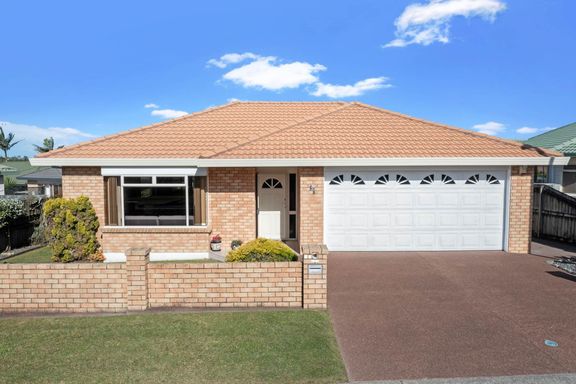 Sold - 23 Kath Hopper Drive, Orewa - realestate.co.nz