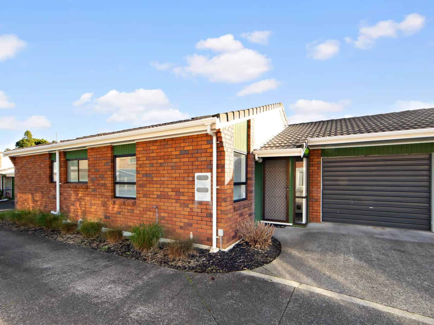 Blockhouse Bay Homes and Real Estate for Sale - realestate.co.nz