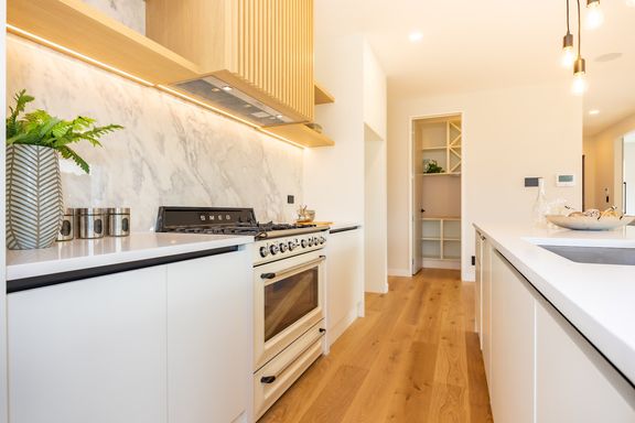 Property value - 1 Hayley Court, Wainui - realestate.co.nz