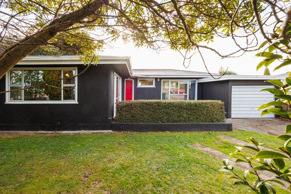 Property value - 23 Featherston Street, Takaro - realestate.co.nz