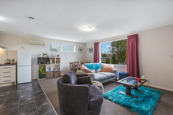Property value - 3/7 Venus Place, Whitby - realestate.co.nz