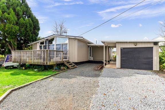 Sold - 102 Old Onerahi Road, Onerahi - realestate.co.nz
