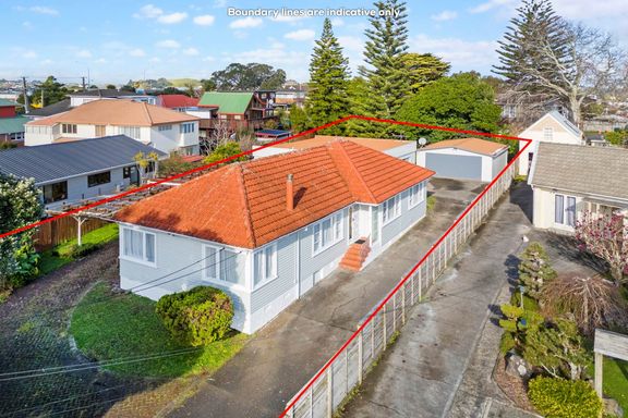 Property value - 6 Netherton Street, New Windsor - realestate.co.nz
