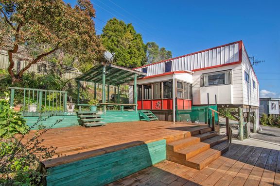 Property value - 54 Onerahi Road, Onerahi - realestate.co.nz