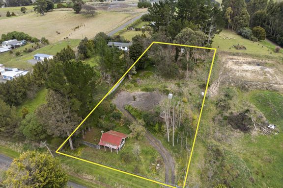 Sold - 111 Hastings Street, Halcombe - realestate.co.nz