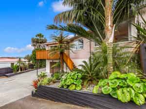 New Zealand Homes and Real Estate for Sale - realestate.co.nz