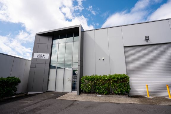 Property value - 7/9 Orbit Drive, Rosedale - realestate.co.nz