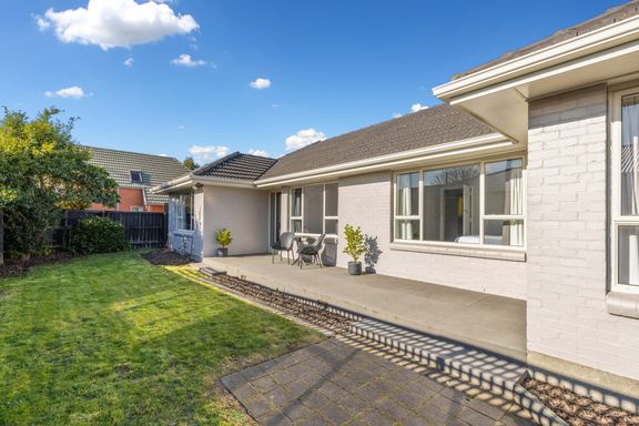 Sold - 12 Westburn Terrace, Burnside - realestate.co.nz