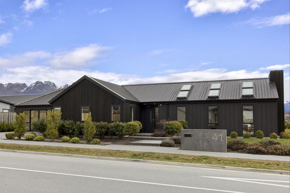 Property value - 41 Jack Hanley Drive, Jacks Point - realestate.co.nz