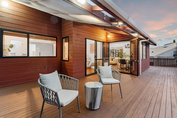 Sold - 1/65 Nigel Road, Browns Bay - realestate.co.nz