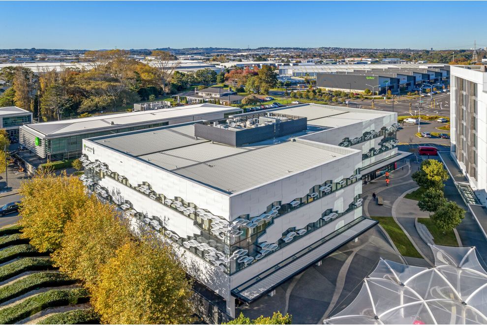 For lease 60 Highbrook Drive, East Tamaki - realestate.co.nz