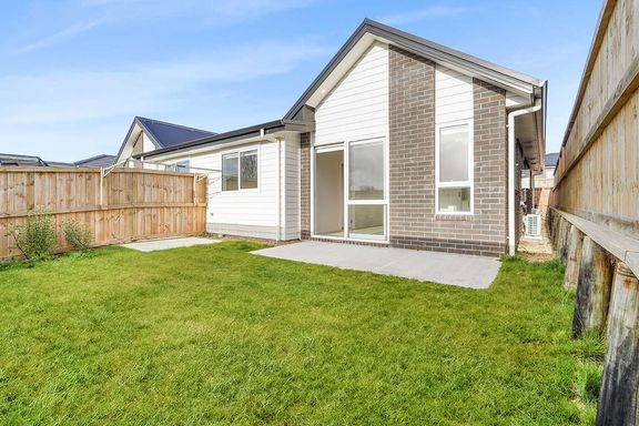 Sold - 45 Waruhia Crescent, Rototuna North - realestate.co.nz