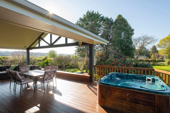 Property value - 36 Whitmore Road, Ormond - realestate.co.nz