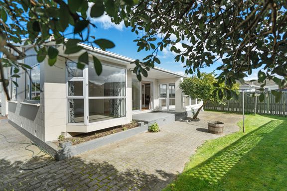 Sold - 17 Suva Street, Upper Riccarton - realestate.co.nz