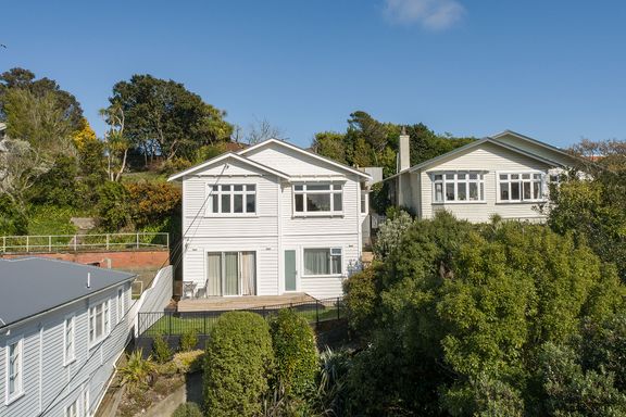 Sold - 22 Ponsonby Road, Karori - realestate.co.nz