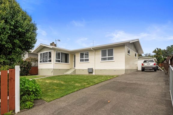 Property value - 23 Manapouri Street, Tikipunga - realestate.co.nz
