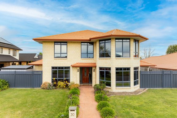 Sold - 30 Russell Robertson Drive, Havelock North - realestate.co.nz