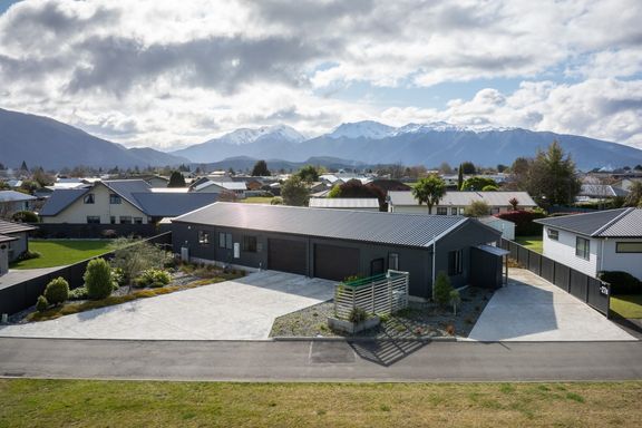 Property value - 27 Tawera Place, Te Anau - realestate.co.nz