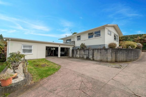 Sold - 270A Sunset Road, Sunnybrook - realestate.co.nz