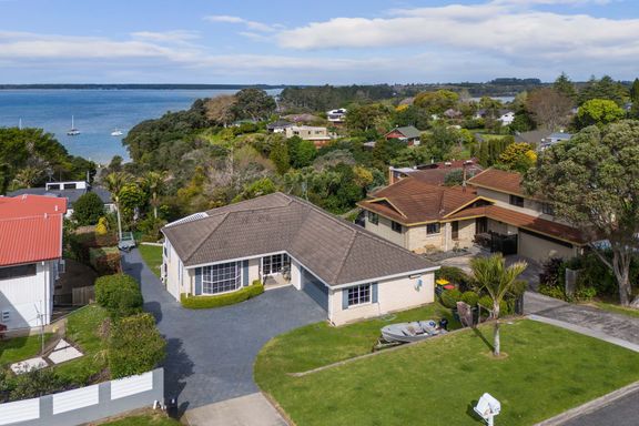 Sold - 236 Tanners Point Road, Tanners Point - realestate.co.nz