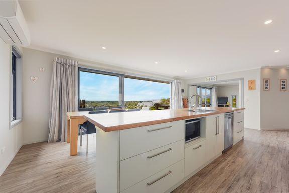 Property value - 20 Katania Heights, Brightwater - realestate.co.nz