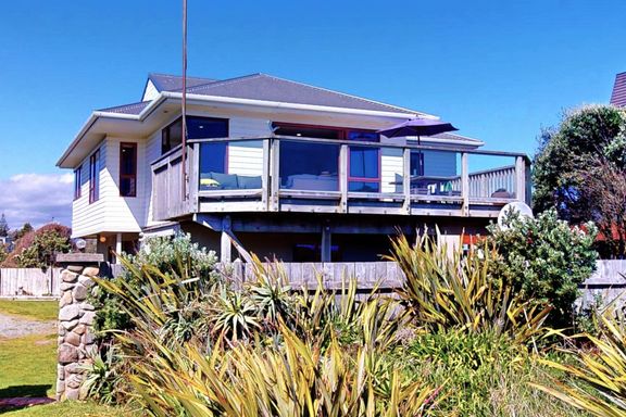 Property value - 27A Rua Avenue, Waitarere Beach - realestate.co.nz