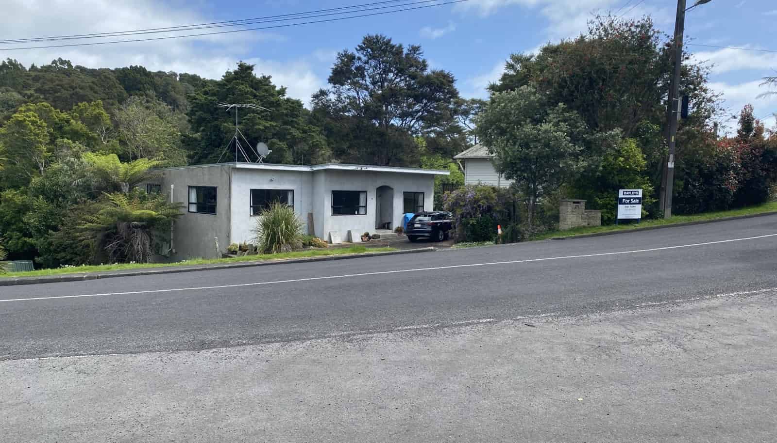 Property value - 25 Rewa Road, Maraetai - realestate.co.nz
